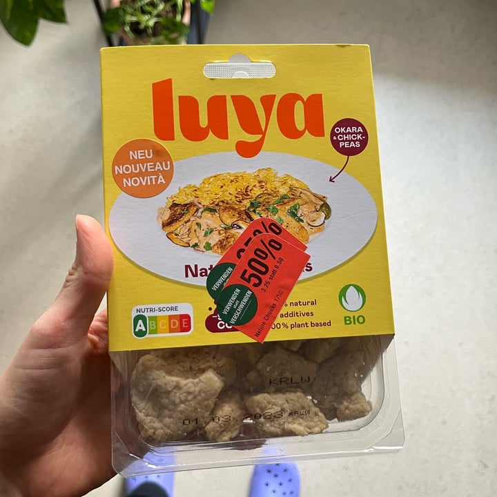 luya Nature Chunks Okara & Chickpeas Review | abillion
