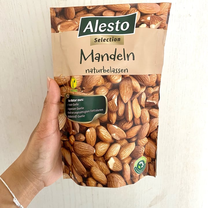 Alesto Alesto Almonds Review | abillion