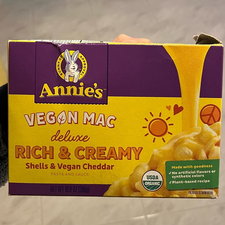 Annie’s Vegan Mac Deluxe Shells and Vegan Cheddar Review | abillion