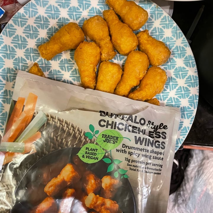 Trader Joe's Buffalo Style Chickenless Wings Review | abillion