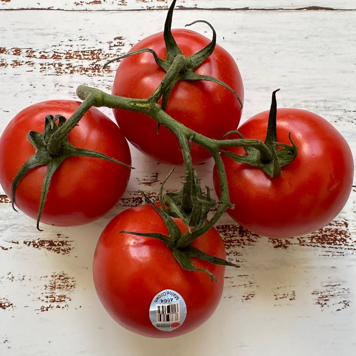 Fresh farms Vine Ripe Tomatoes Review | abillion
