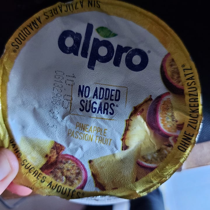 Alpro Yogurt Ananas e Passion Fruit Review | abillion
