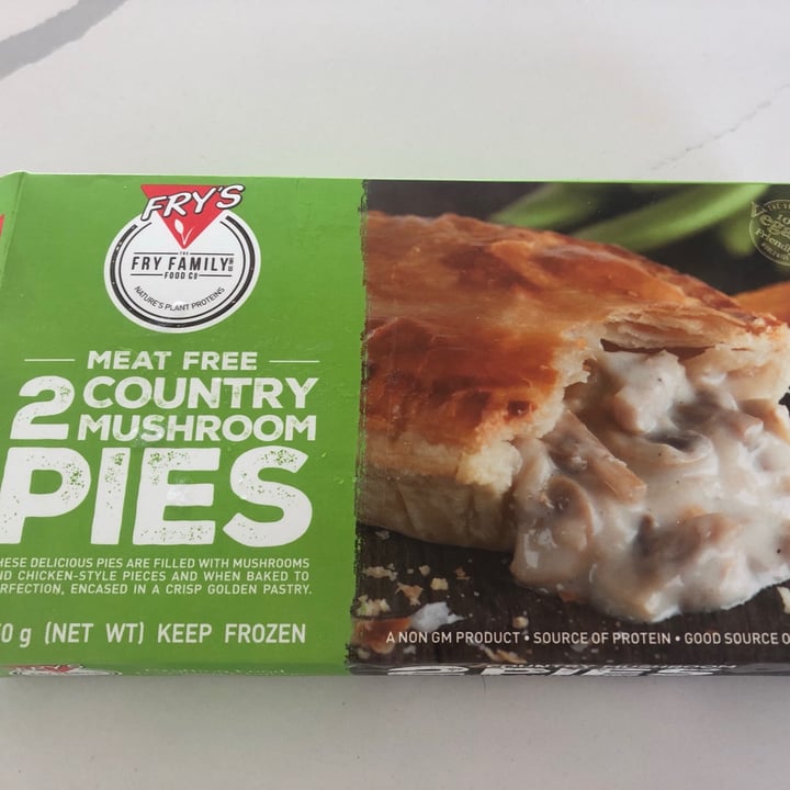 Fry's Family Food Co 2 Country Mushroom Pies Review | abillion