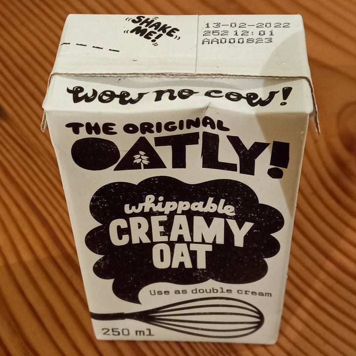 Oatly Whippable cream Review | abillion