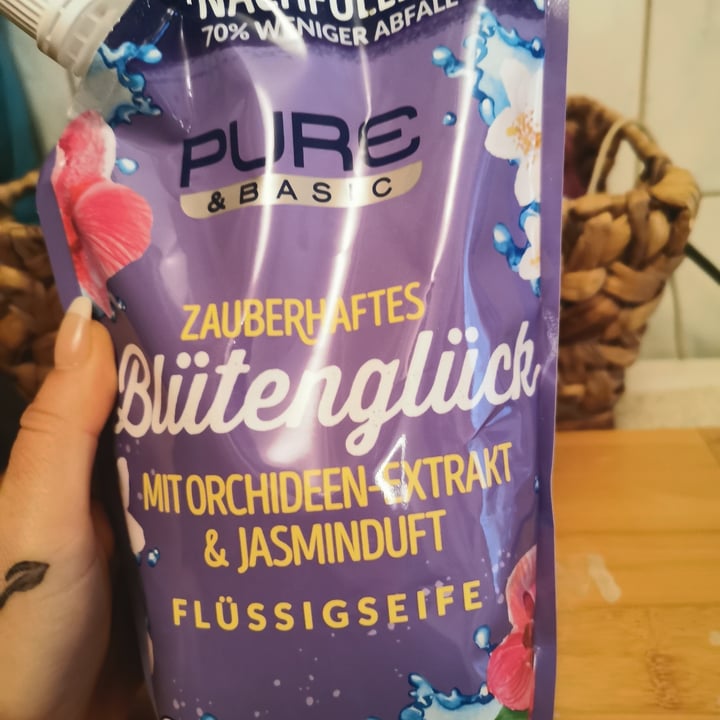 Pure & basic Flüssigseife Zauberhaftes Blütenglück Review | abillion