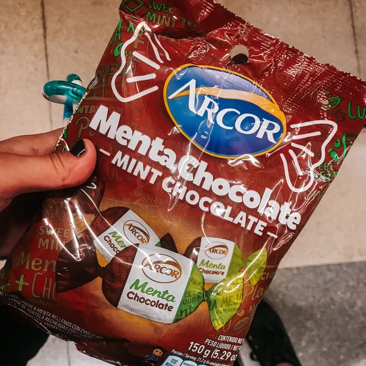 Arcor Caramelo Menta Chocolate Review | abillion