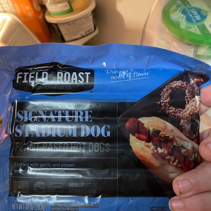 Field Roast Signature Stadium Dog Review | abillion