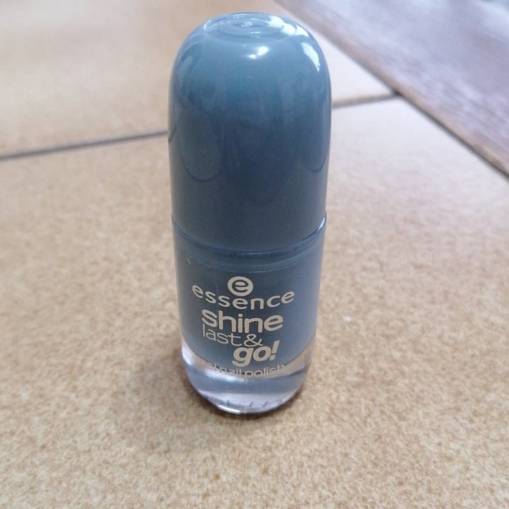 essence cosmetics Shine Last & Go Gel Nail Polish Review | abillion