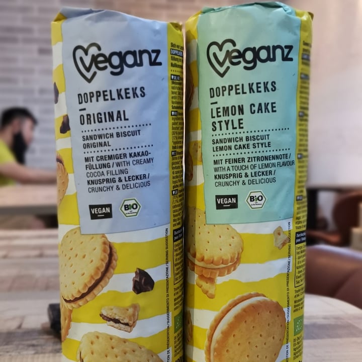 Veganz Doppelkeks Lemon Cake Style Review | abillion