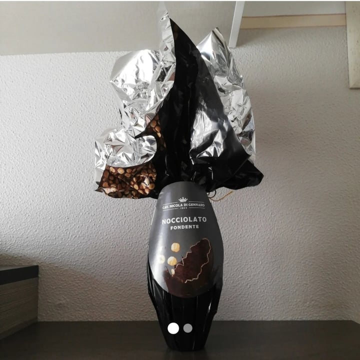 CAV. Nicola di Gennaro uovo cioccolato nocciolato fondente Review ...