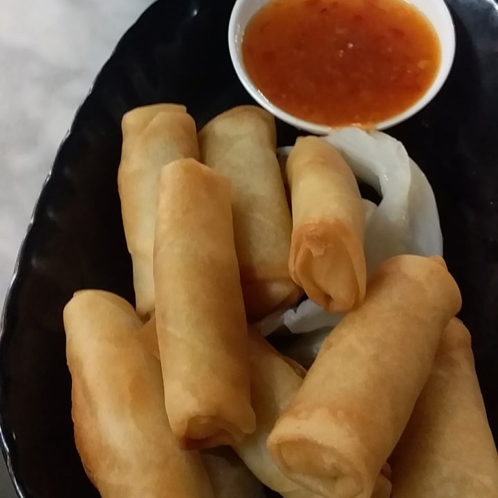 Thai Dynasty Jurong East, Singapore Spring Rolls Review | abillion