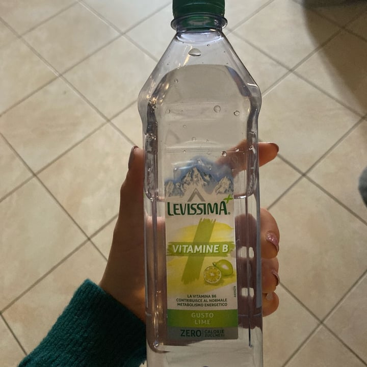 Levissima Acqua gusto lime Review | abillion
