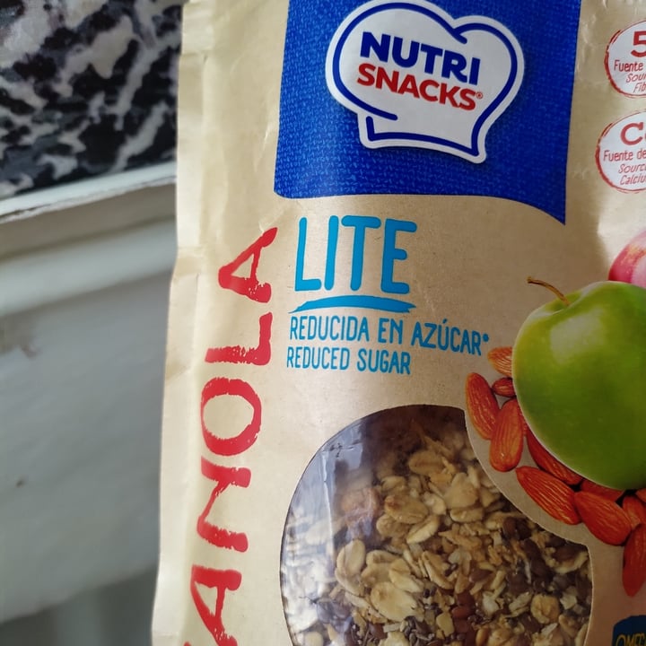 Nutri snacks Granola Review | abillion