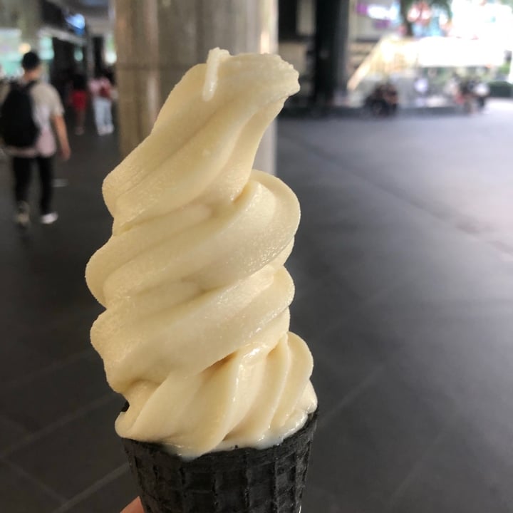 Jollibean Soy Tofu Ice Cream Review | abillion