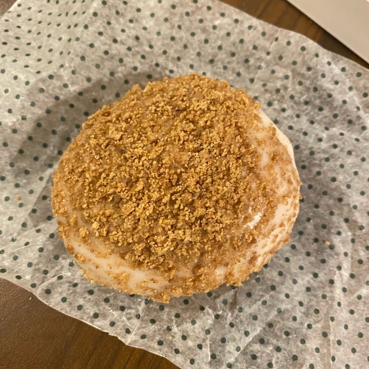 Krispy Kreme Apple Custard Crumble Review | abillion