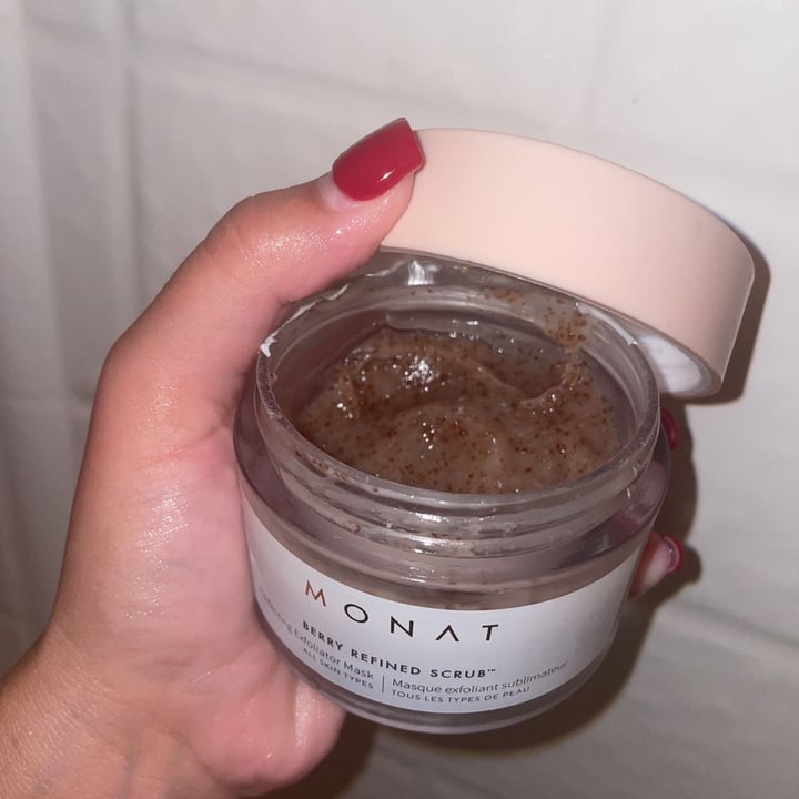MONAT Global Berry Refined Scrub Review | abillion