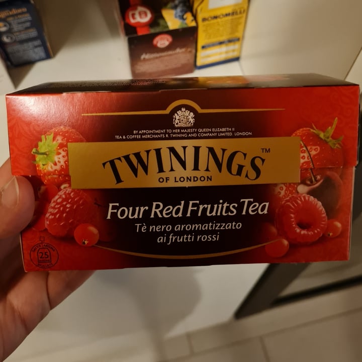 Twinings Tea four red fruits Review | abillion