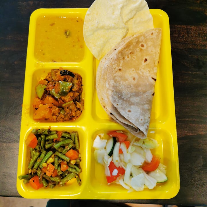 Lau Pa Sat Downtown Core, Singapore Vegetarian Chapati Set Review ...