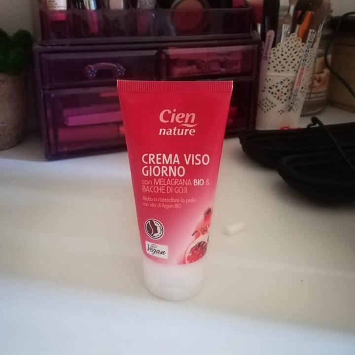 Cien Crema viso giorno - Melagrana e Bacche di goji Review | abillion