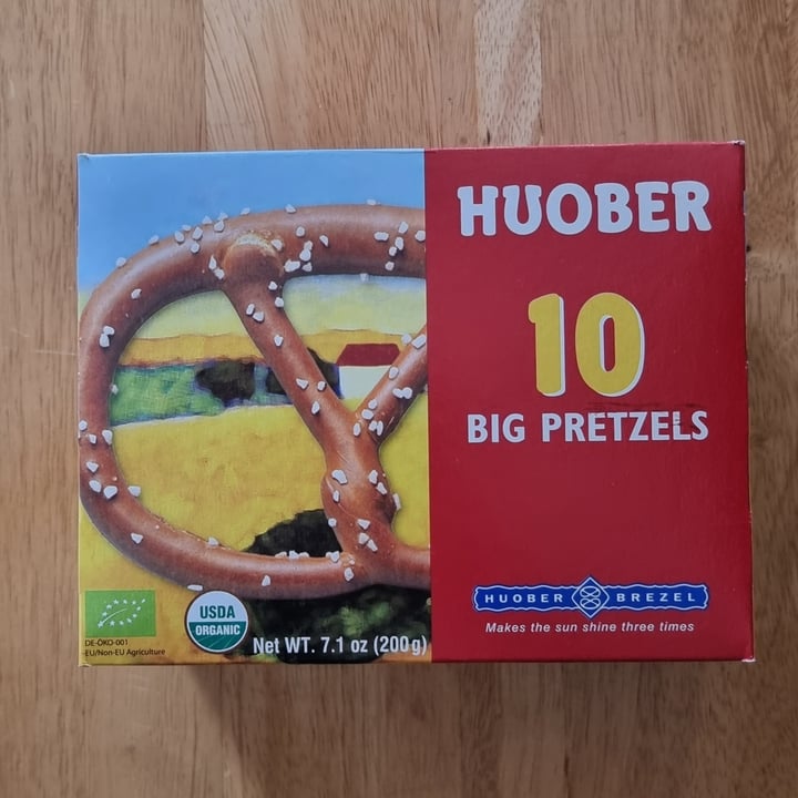 Huober Brezel Big pretzels Review | abillion