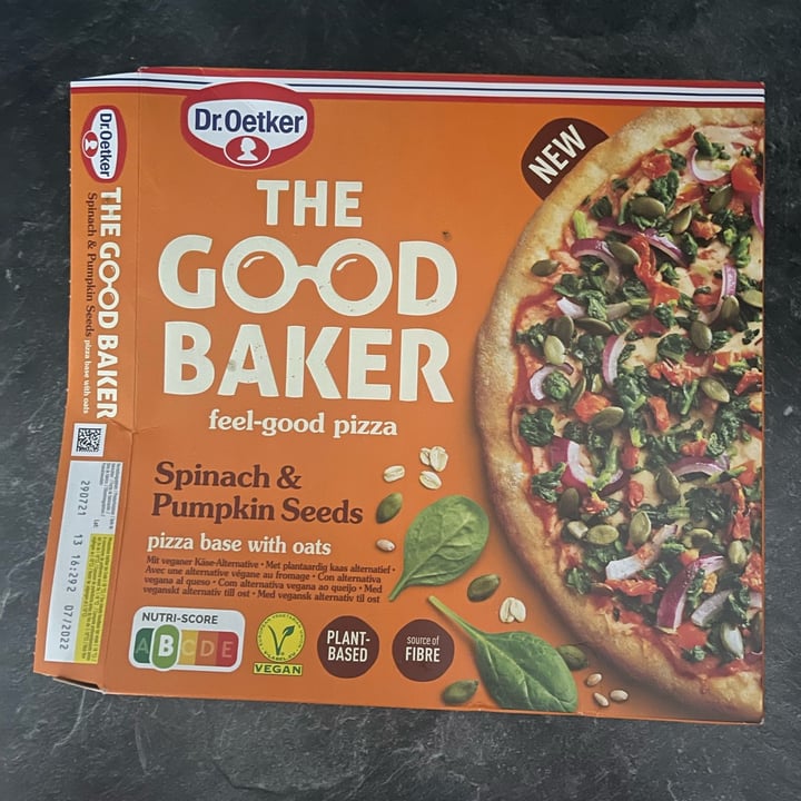 Dr. Oetker The Good Baker Feel Good Pizza Spinach & Pumpkin Seeds ...