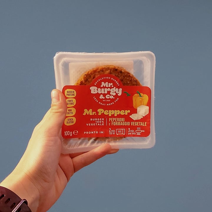 Mr Burgy & co Burger peperoni e formaggio vegetale Review | abillion