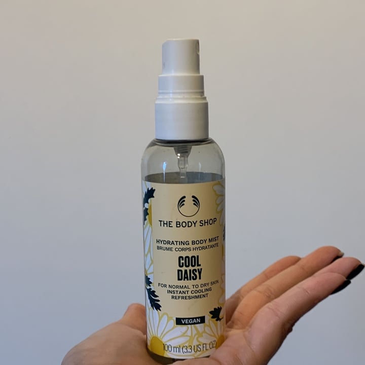 The Body Shop Hidrating body mist Cool Daisy Review | abillion