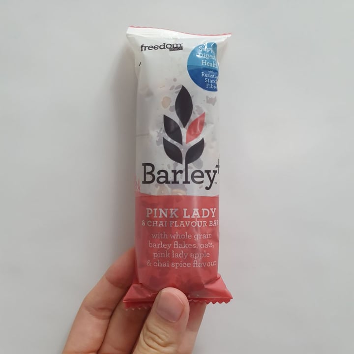 Barley+ Pink Lady and Chai Flavoured Bar Review | abillion