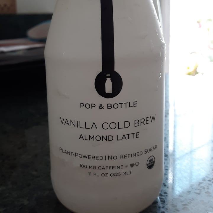 Pop & Bottle vanilla cold brew Almond latte Review | abillion