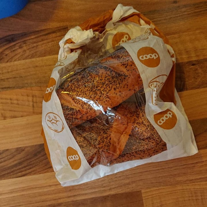 Goman AS Fin Baguette Med Valmuefrø Review | abillion