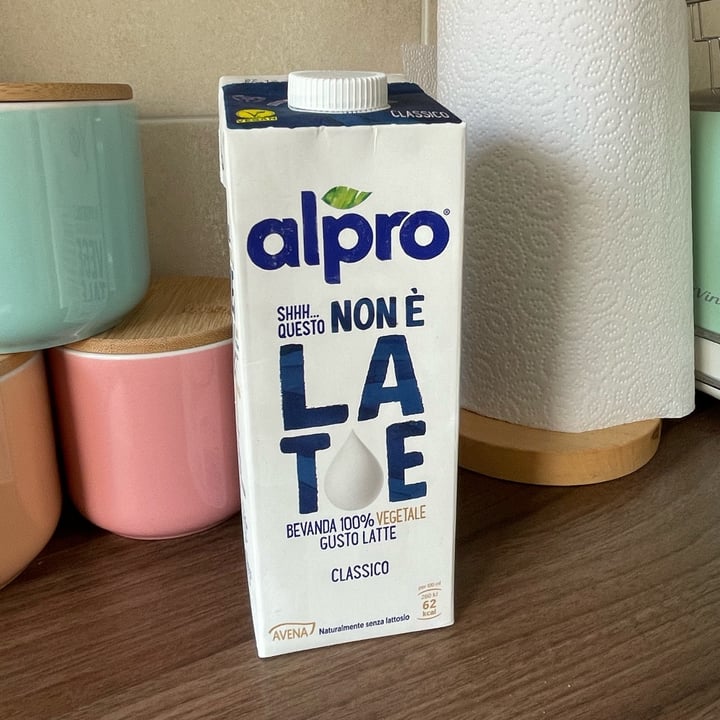 Alpro This is Not Milk Classic Questo Non è Late Classico Review | abillion