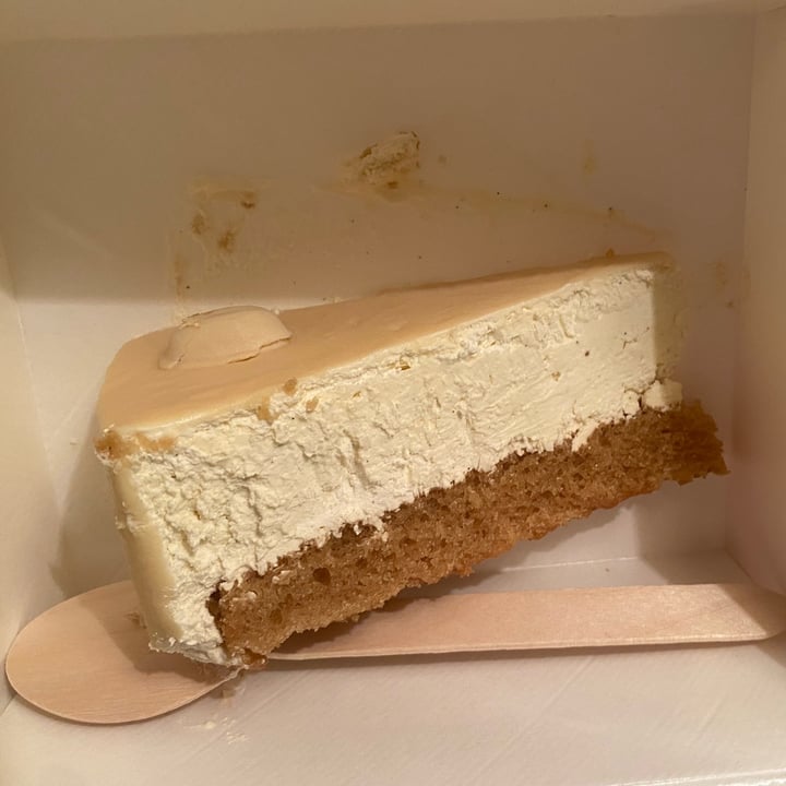 Freedom Cakes Madrid, Spain White Chocolate Cheesecake Review | abillion