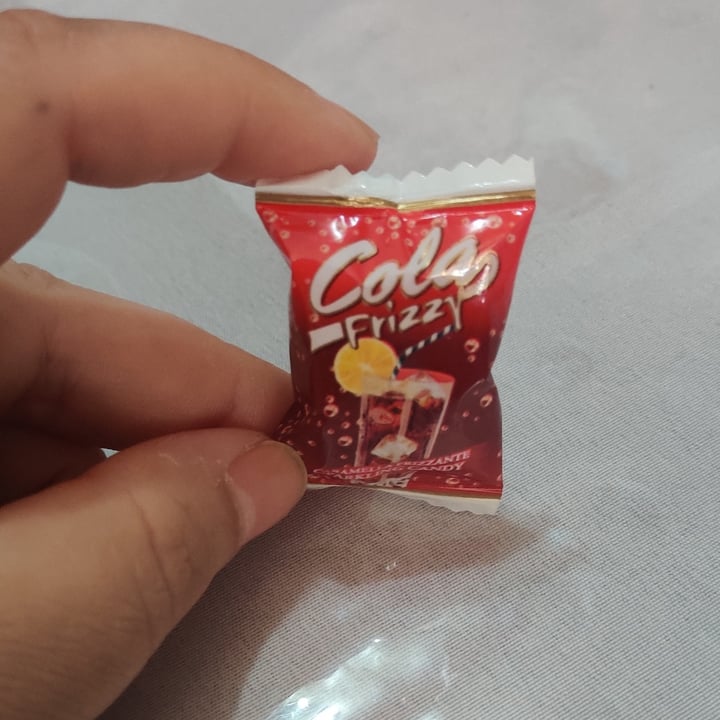 LiKing Cola Frizzy Review | abillion