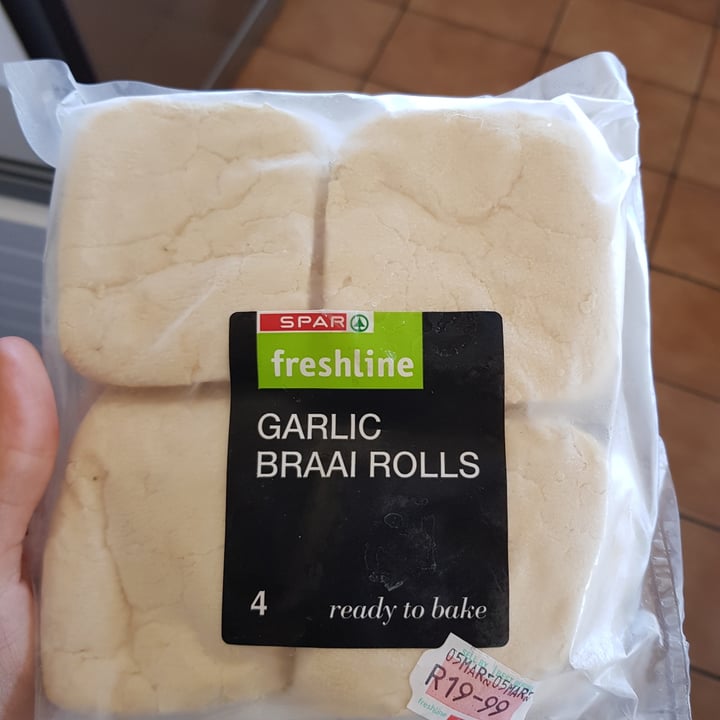 Spar Garlic rolls Reviews | abillion