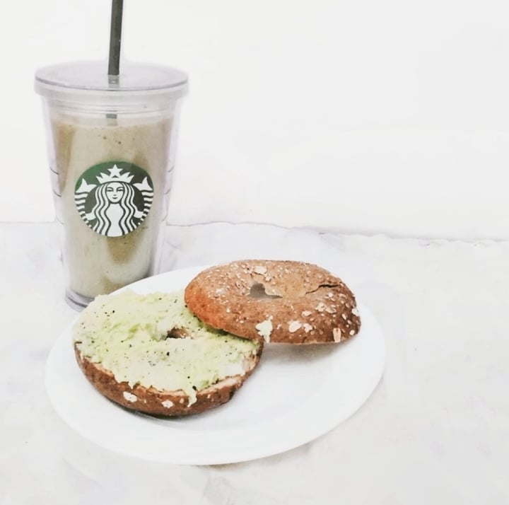 Natural Bread Bagel Multicereal Review | abillion