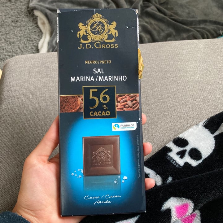 J. D. Gross Chocolate negro con sal marina 56% Review | abillion