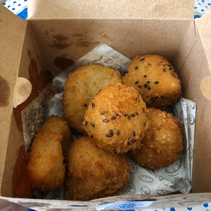 Padoca Vegan Sumarezinho, Brazil Degustação de Mini Salgados Review ...