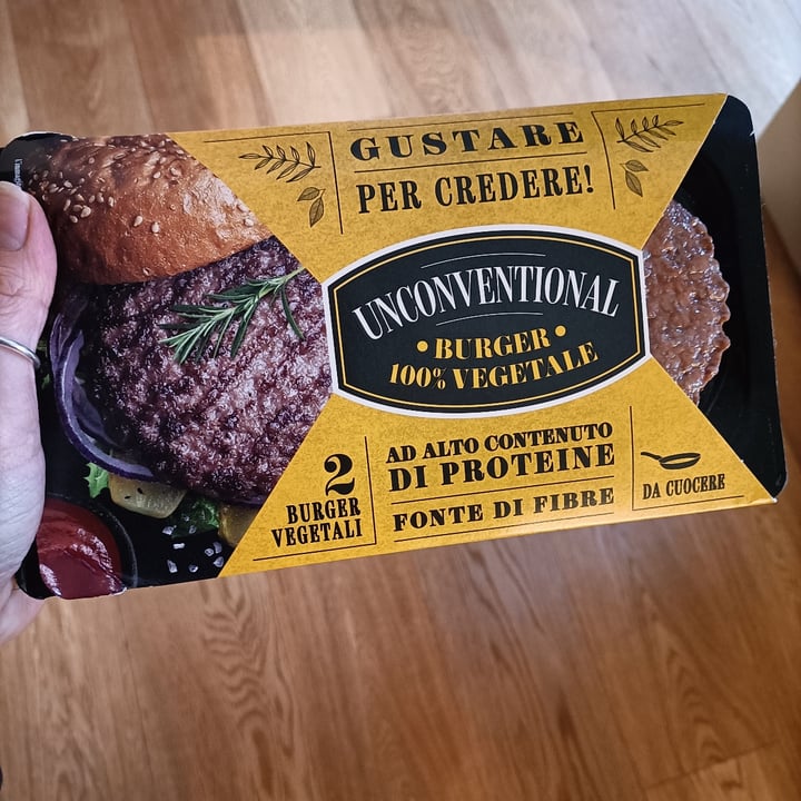 Unconventional Burger Vegetale Classico - Classic Burger Review | abillion