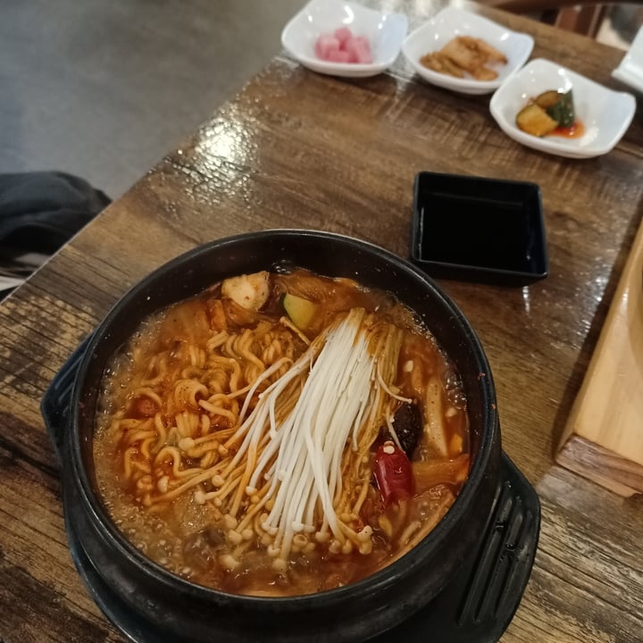 Daehwa Vegetarian Queenstown, Singapore Budae jjigae / Army stew Review ...