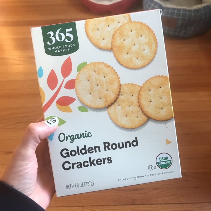 Whole Foods Market Organic Golden Round Crackers Review | abillion
