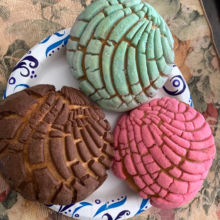 Panaderia y pasteleria la Mexicana Concha Reviews | abillion