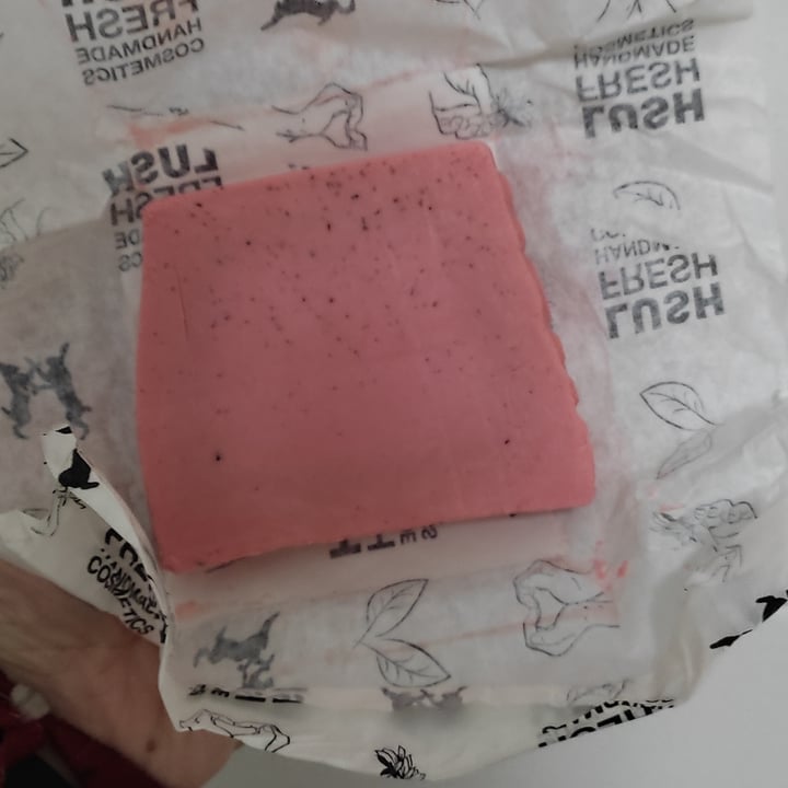 LUSH Fresh Handmade Cosmetics Karma Soap Review | abillion