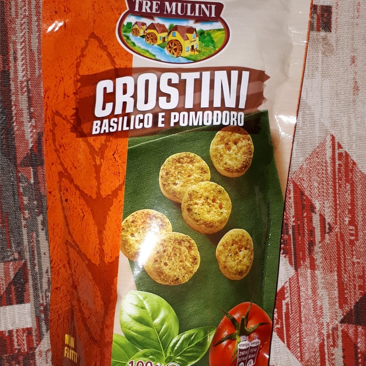 Tre Mulini crostini basilico e pomodoro Review | abillion