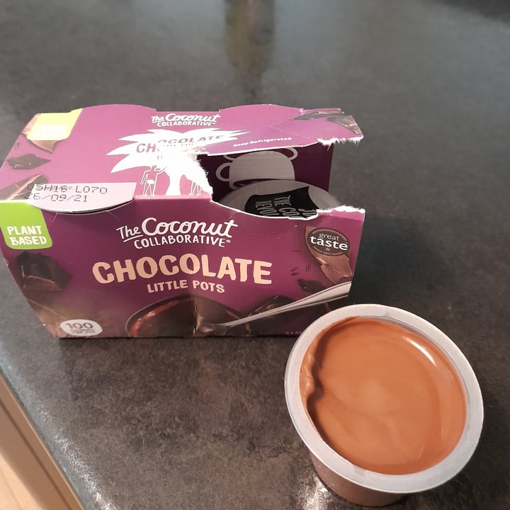 The Coconut Collaborative Choc pot Review | abillion