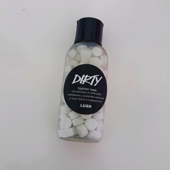 LUSH Fresh Handmade Cosmetics Dirty Toothy Tabs Review | abillion
