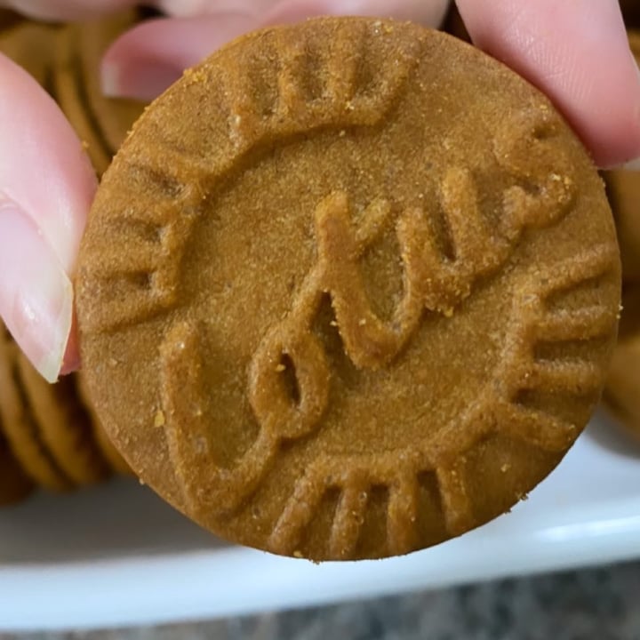 Lotus Biscoff Cream Review | abillion