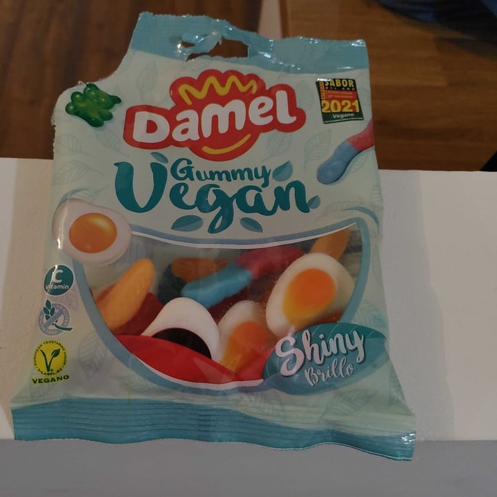 Damel Gominolas Review | abillion