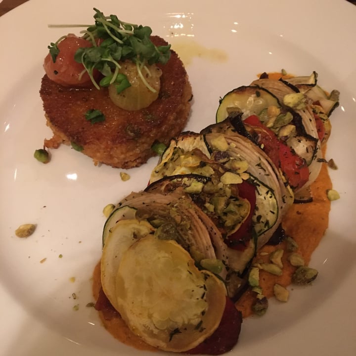 Mill Valley Kitchen Wolfe Park, Saint Louis Park, United States ...