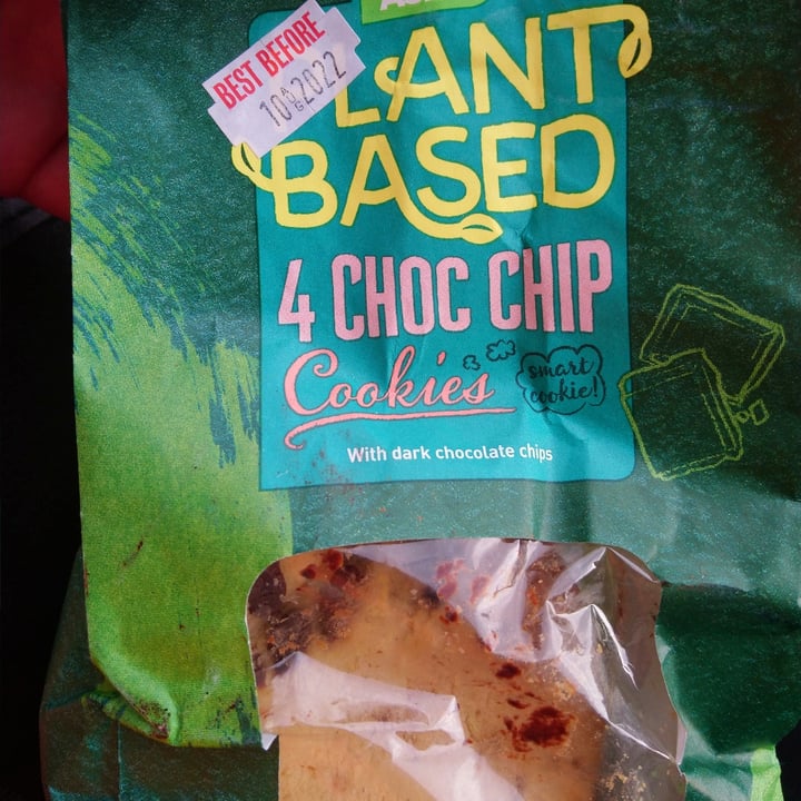 Asda Plant Based 4 Choc Chip Cookies Review | abillion