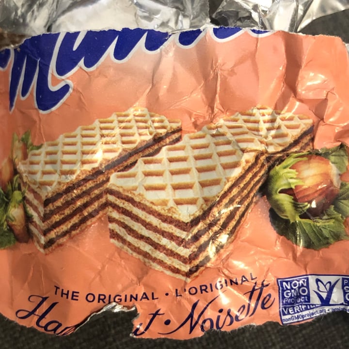 Manner Hazelnut Wafer Cookies Review | abillion